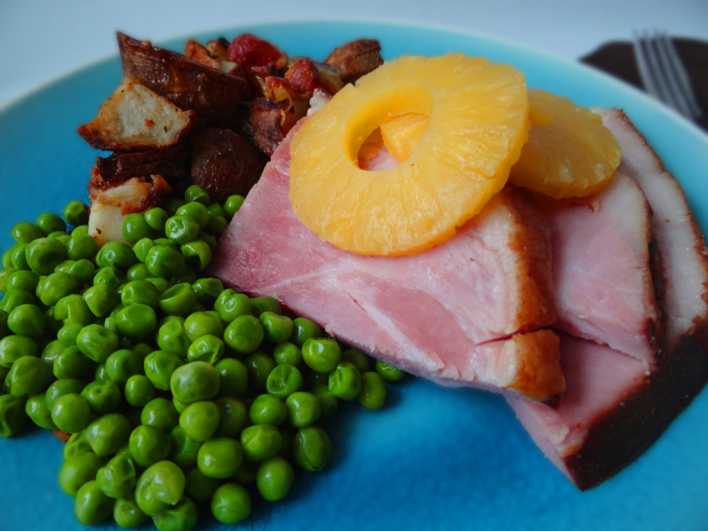 Pineapple Honey Glazed Ham - the portuguese american mom